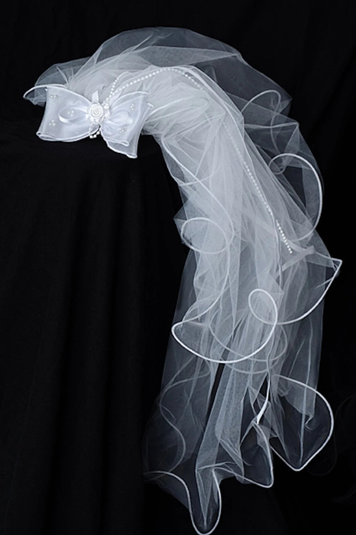 Layered Comb Veil Adorned With Bow and Pearls Girls White Ivory Canada ...